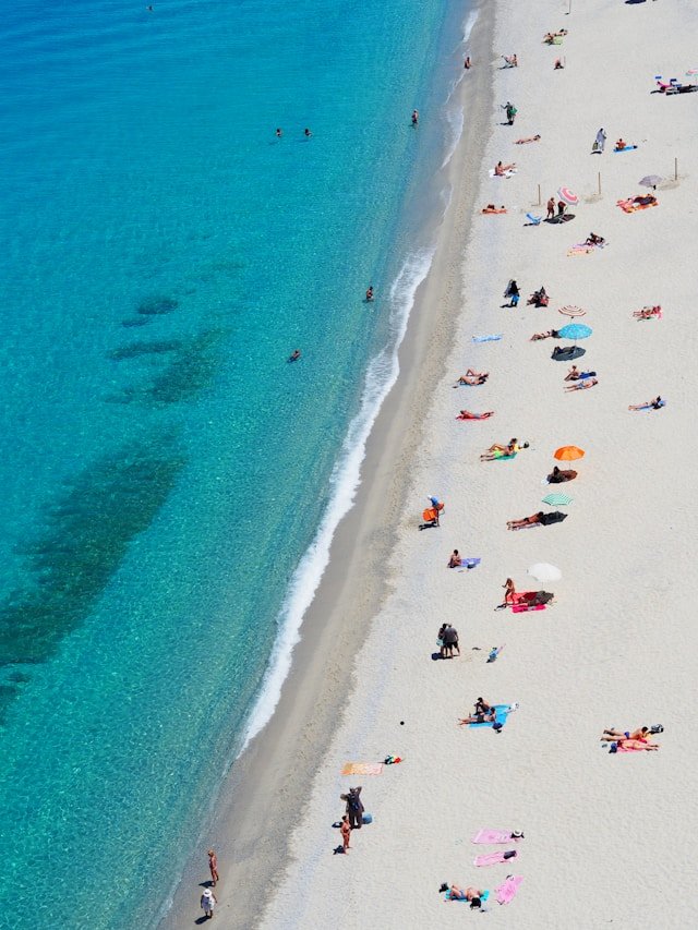 10 Beaches With the Cleanest Water in the United States in 2024 | USATOP-10